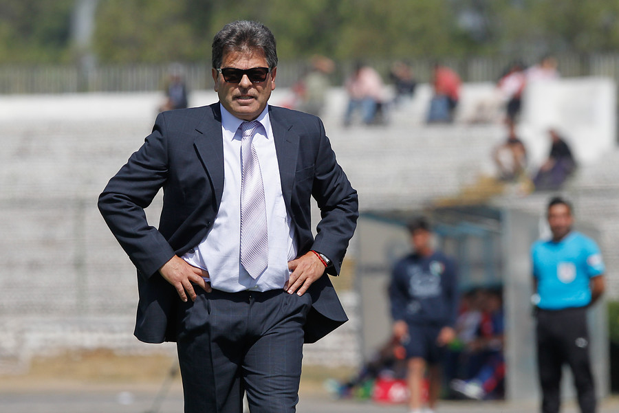 Wanderers sorprende y anuncia a Jorge Garcés como nuevo DT